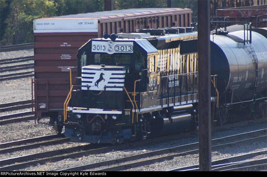 NS GP40-2 #3013